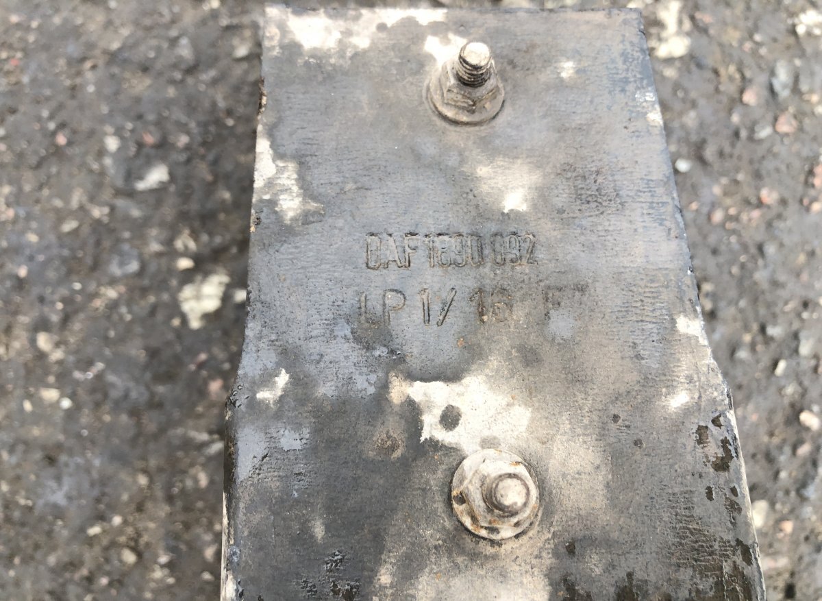 1890092 9Z0092 29414000 Leaf Spring Front Axle L=R For DAF CF XF106 ...