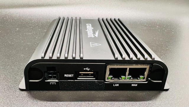 Cradlepoint LTE Router MultiCarrier Rugged IBR600C-150M-D Verizon ATT ...