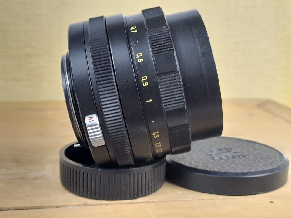 KMZ Helios 44M 58mm F/2 Petzval Modification Dreamy Swirly Bokeh M42 ...