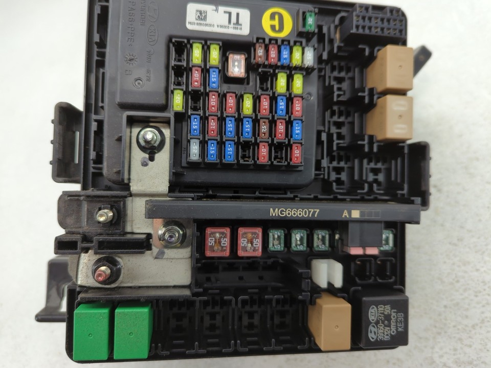2016-2018 Hyundai Tucson Fusebox Fuse Box Relay Module N91431-d3180 ...
