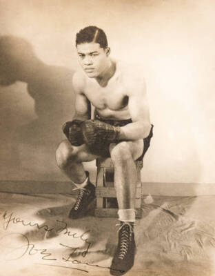 Joe Louis considered to be one greatest heavyweight boxers all tim ...