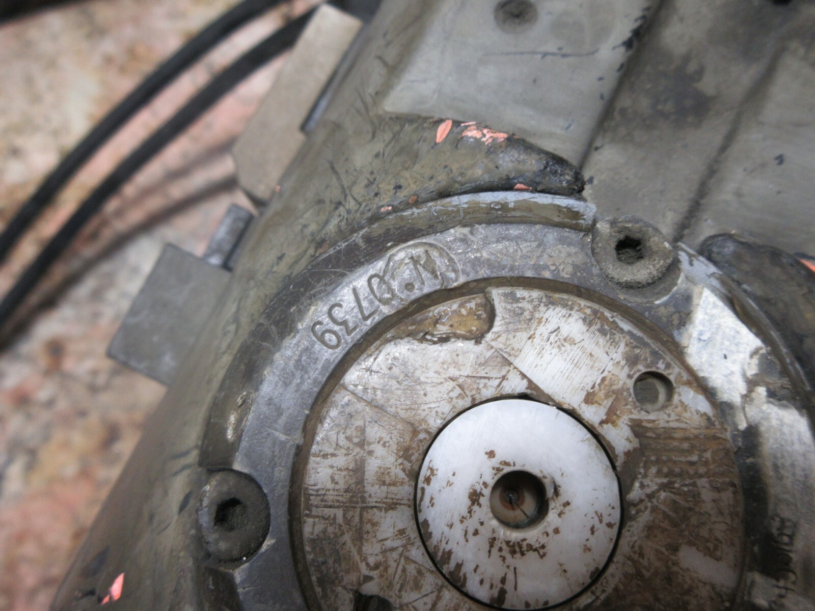 CHARMILLES 400 CNC EDM SKF Z AXIS HEAD SPINDLE WIRE THRU HEAD 200420569 ...