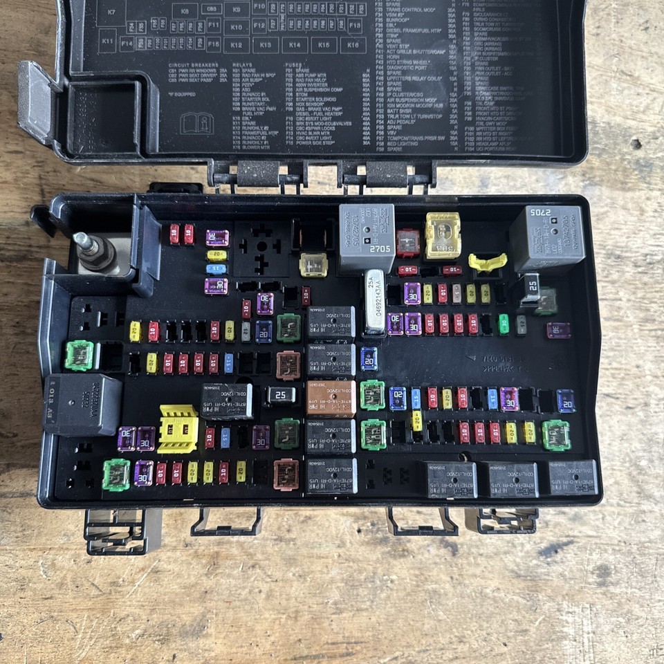 2020 - 2021 DODGE Ram 2500 6.4L Fusebox Fuse Box Relay Module Tipm ...