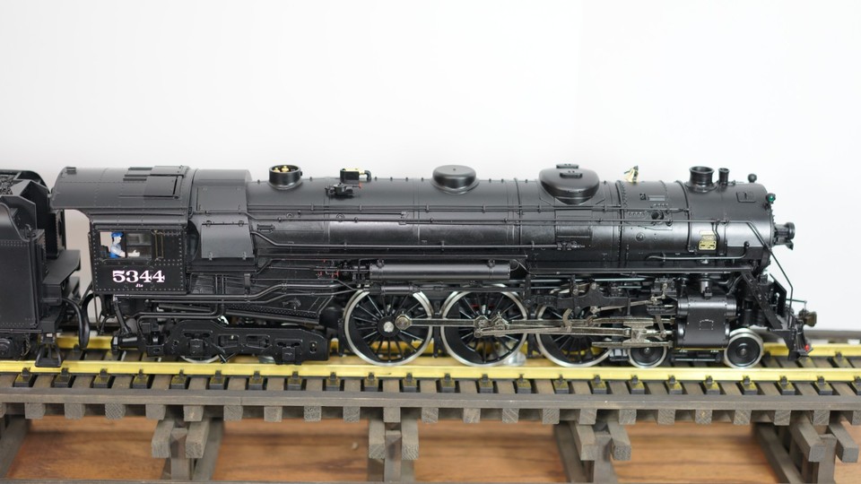 USA Trains G 1:29 NYC J1e Hudson Steam Engine w/ Sound Trestle Bridge ...
