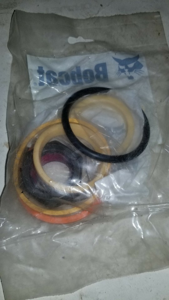 Bobcat Seal kit 6817516 New Old Stock | eBay