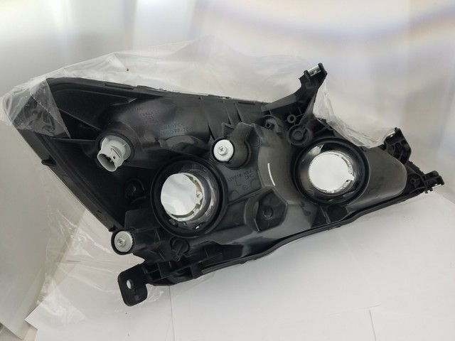 OEM Honda Headlight P9173 Front Housing Driver or Passenger Pp-td30 for ...