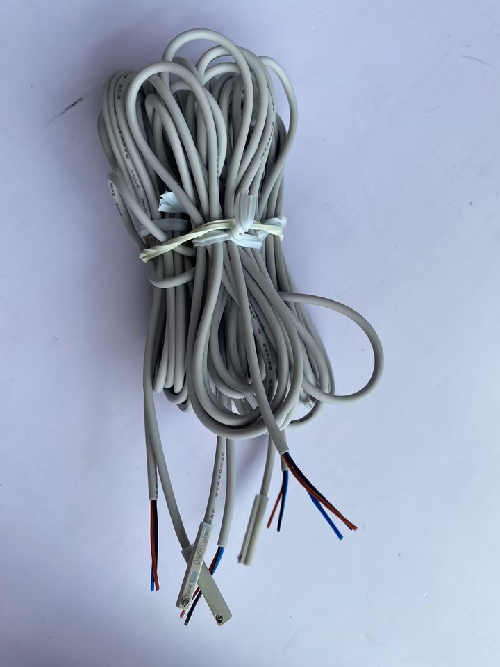 1PCS New SMC D-M9PL DM9PL Auto Switch Sensor D-M9P 3m | eBay