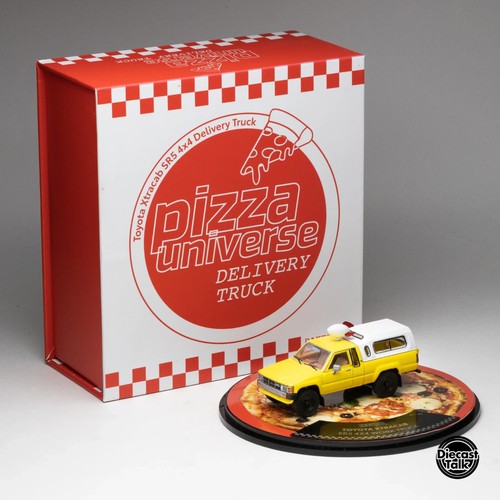 DiecastTalk Exclusive 1:64 Toyota Hilux Xtracab SR5 4x4 Work Truck ...