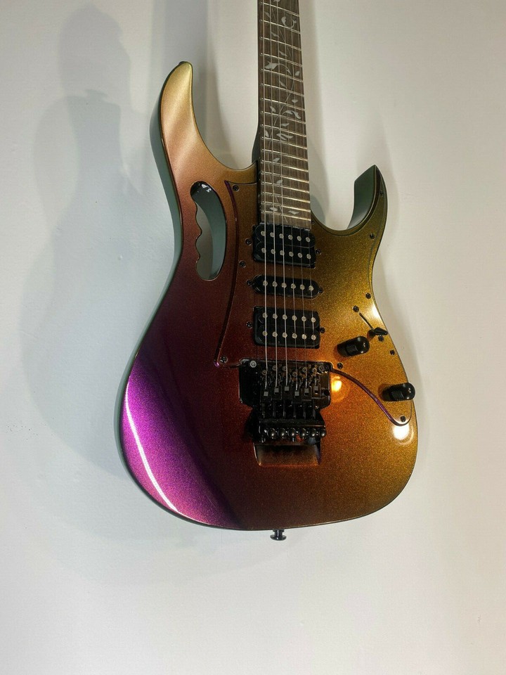 Custom painted Guitar Amazing Color Shifting One Of A Kind Custom Built ...