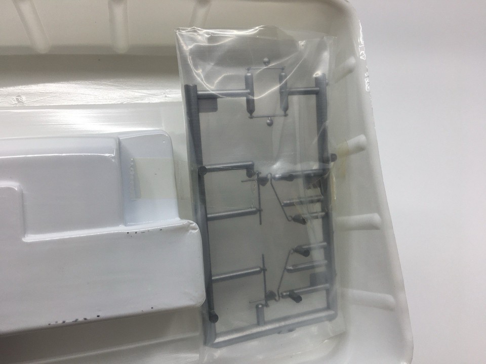 HO Walthers 932-9007 Santa Fe Super Chief 63’ Budd RPO Railway Post ...