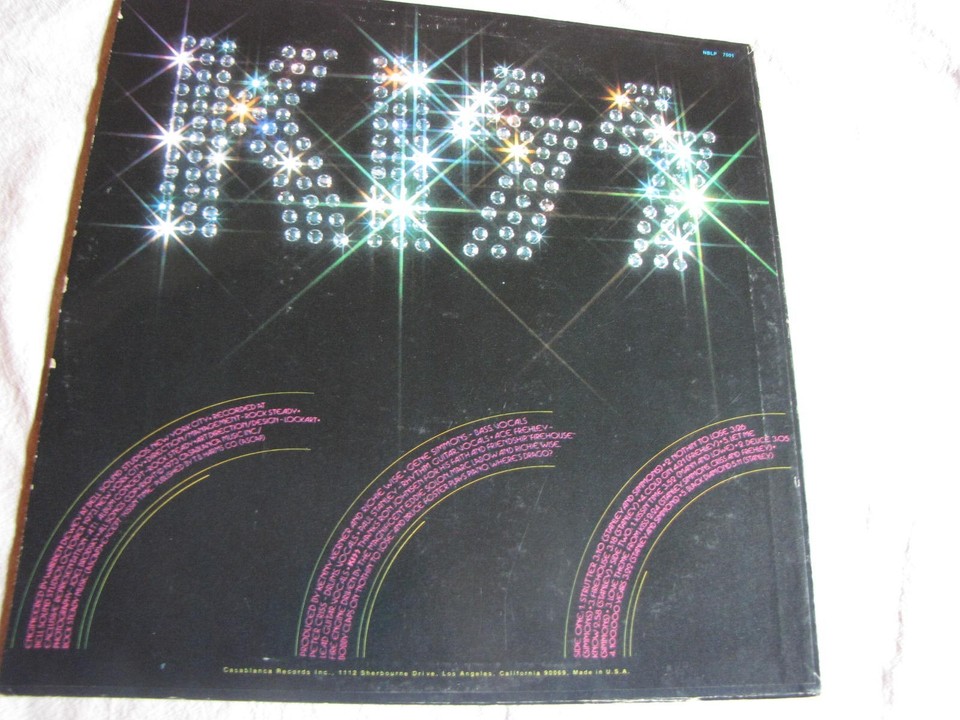 Near Mint Kiss first Album with Kissin' Time Casablanca NBLP7001 very ...