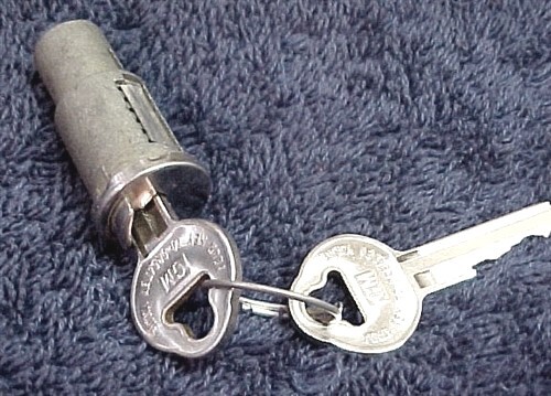Trunk Handle Lock Cylinder With Keys GM Chevrolet Chevy Cylinder 1942 ...