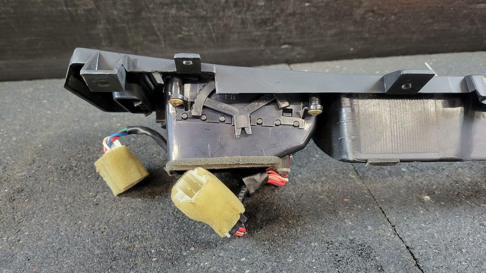 1991 MERCURY CAPRI DASH SPEEDOMETER INSTRUMENT GAUGE CLUSTER BEZEL TRIM ...