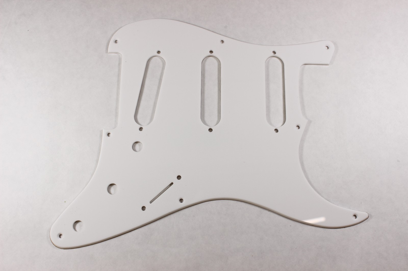 Gloss White Acrylic Strat Stratocaster 8 hole pickguard Fender SSS | eBay