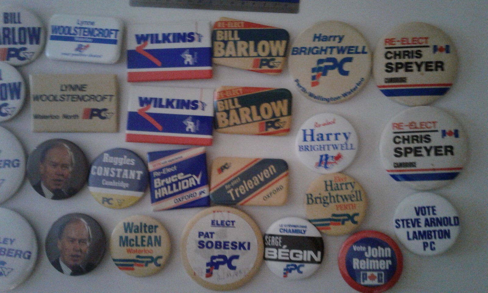 CANADIAN PROGRESSIVE CONSERVATIVES Political Electoral Campaign Buttons ...