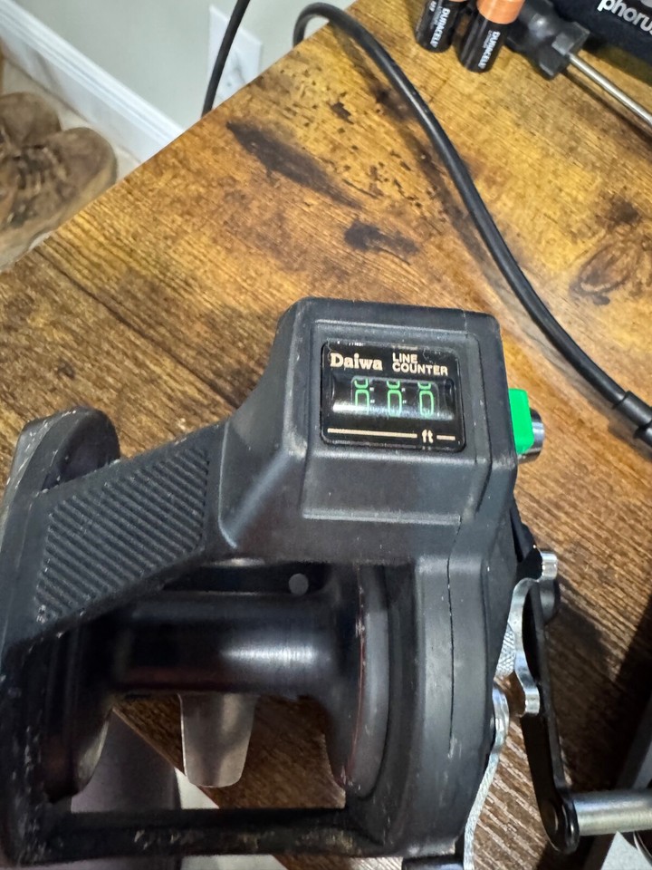 Daiwa Sealine great lakes 47LC fishing reel high speed w/ line counter ...