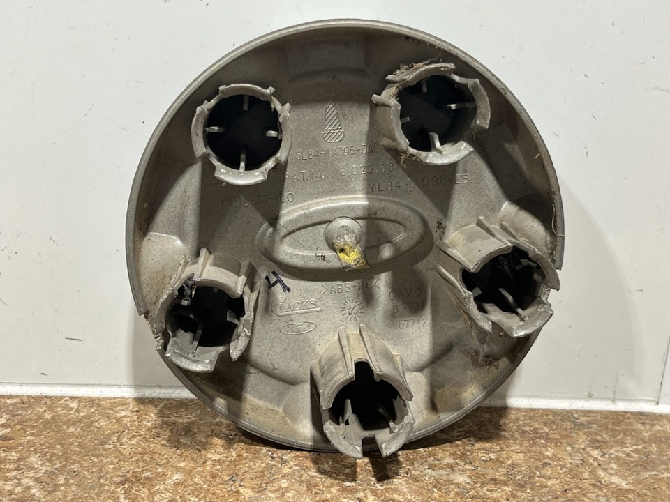 2005 FORD ESCAPE CENTER CAP. 6 1/2 DIAMETER. 16" WHEEL | eBay