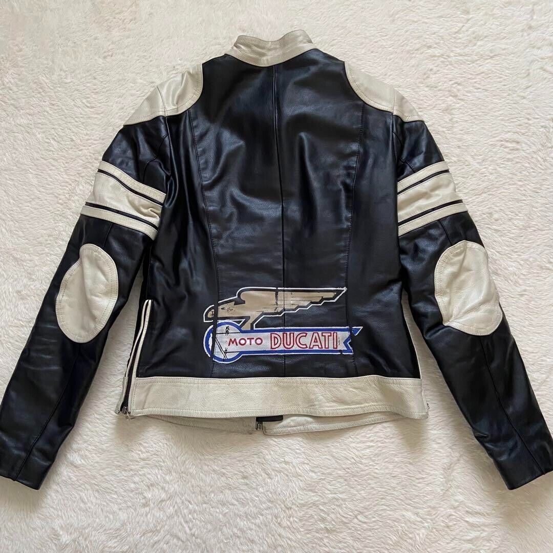 Ducati Performance Moto 26 Women's Leather Motorcycle Jacket Ducati Performance Moto 26 Women's Leather Motorcycle Jacket