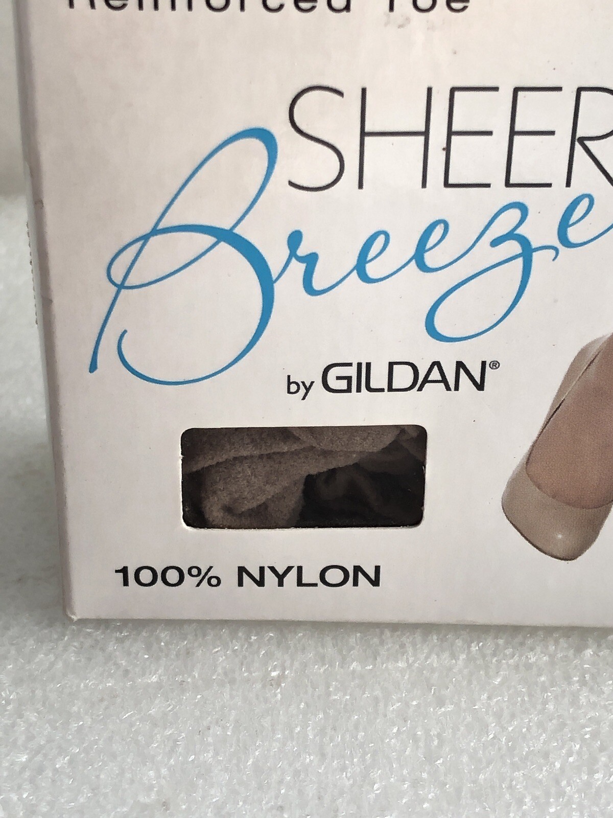 Gildan Sheer Breeze Knee Highs 4 Pairs Queen Size Sheer Nylon Beige Vtg ...