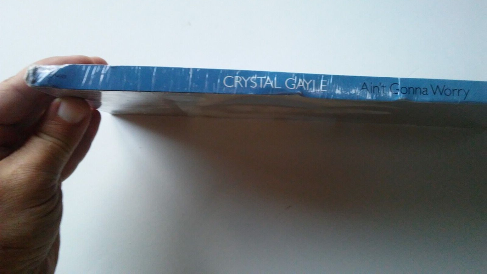 Crystal Gayle AIN'T GONNA WORRY cd 1990 NEW LONGBOX (long box.1ST PRESS ...