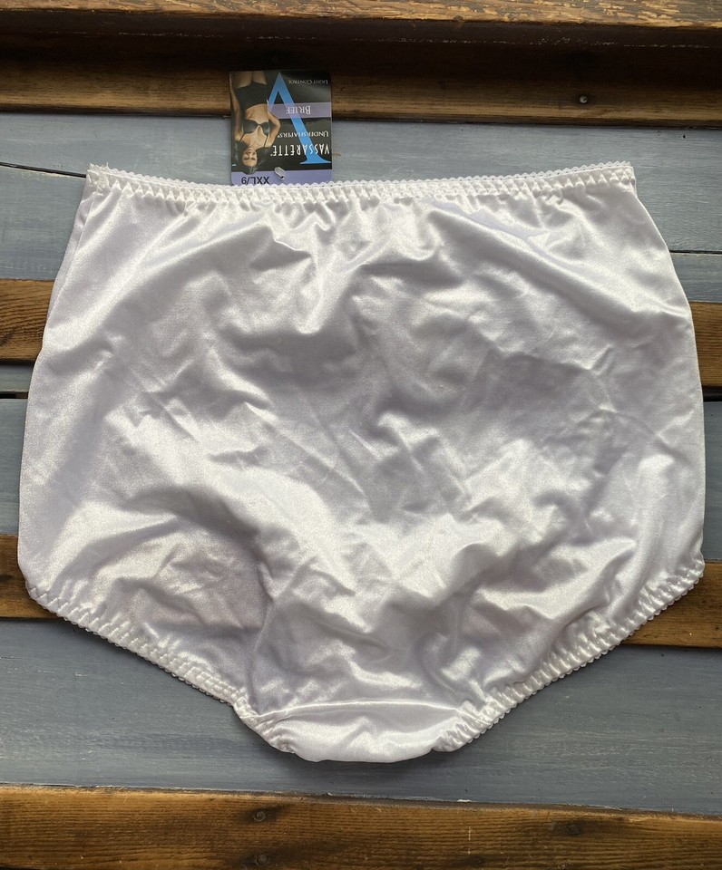 NWT Vintage Vassarette Undershapers Womens Brief Panties White Nylon ...