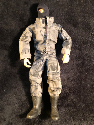 1996 GI Joe 12" Action Figure Red Hair Lt Brown Eyes Outfit Hood Boots ...