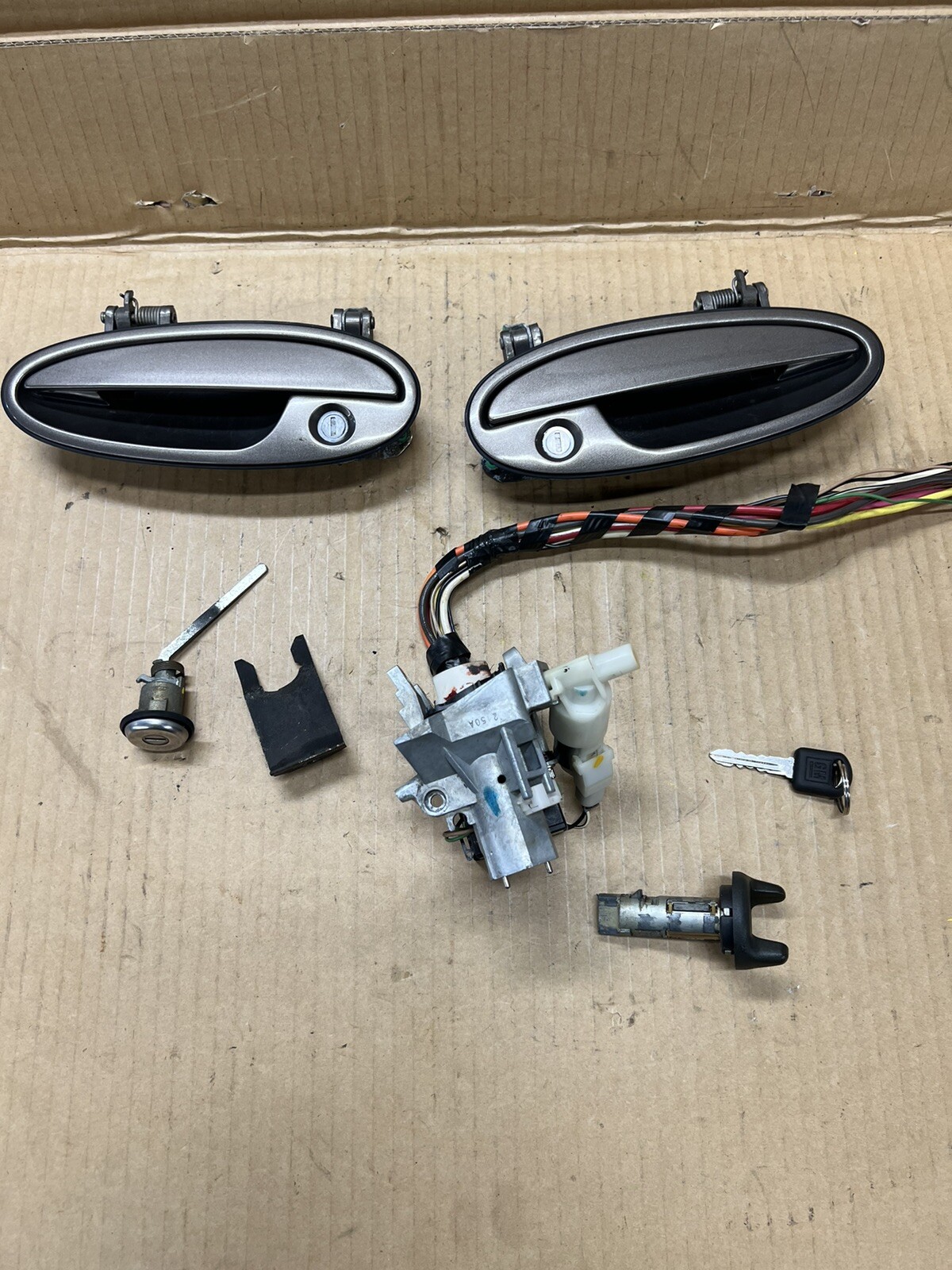 26036493 Ignition Switch w/ Key PONTIAC MONTANA Housing Gm for sale ...