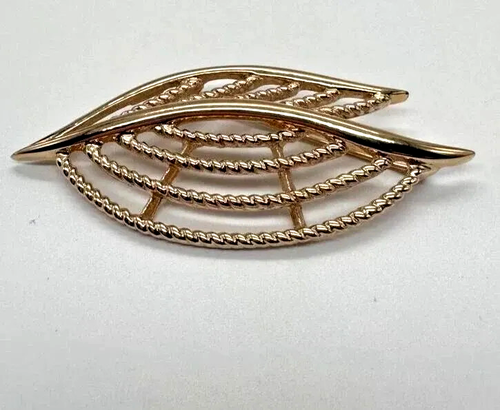 Gold Tone Openwork Leaf Brooch Pin Textured Rope Design Costume Jewelry ...