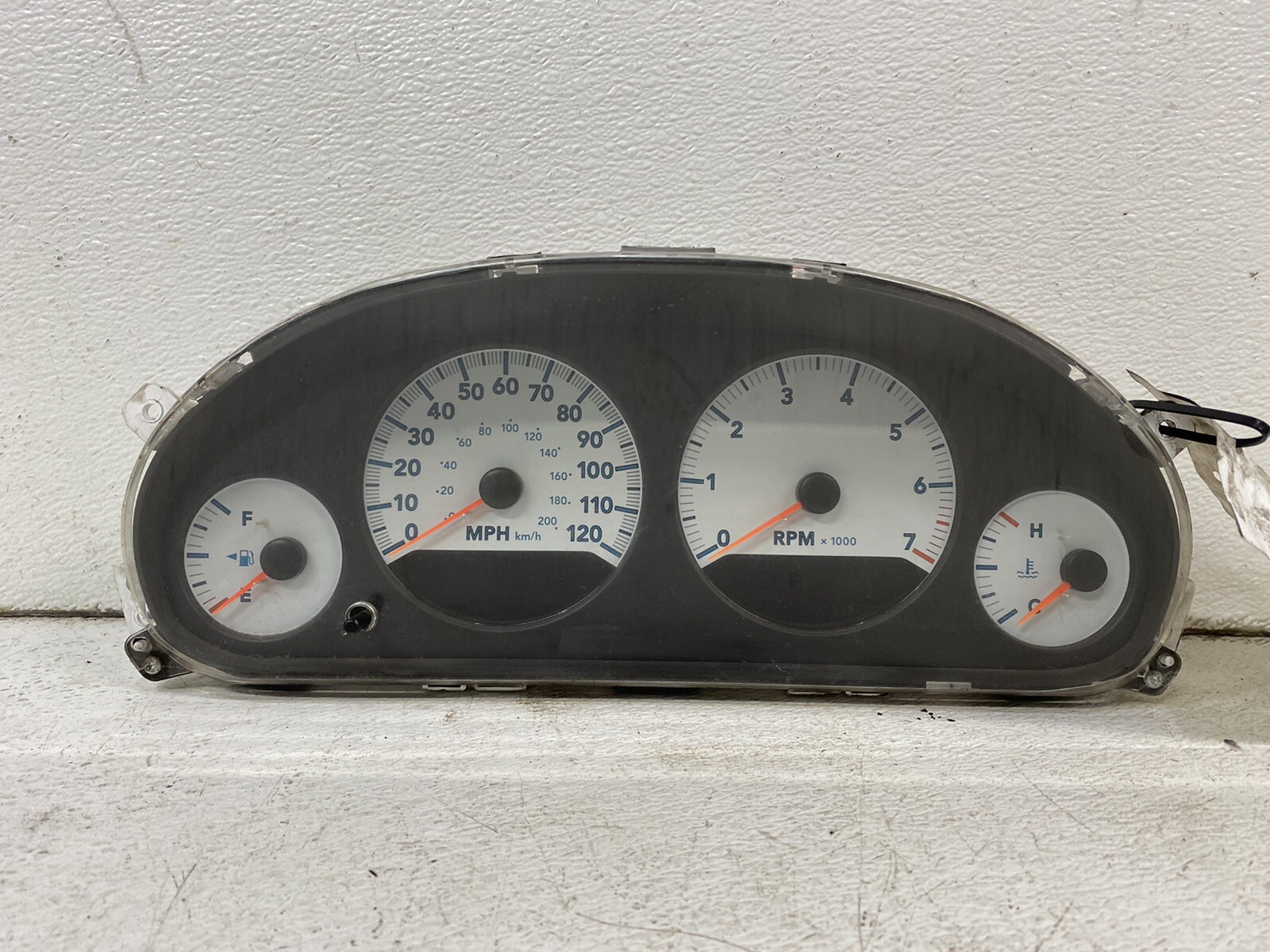 2005 Dodge Caravan cluster speedometer with tach gauges instrument ...