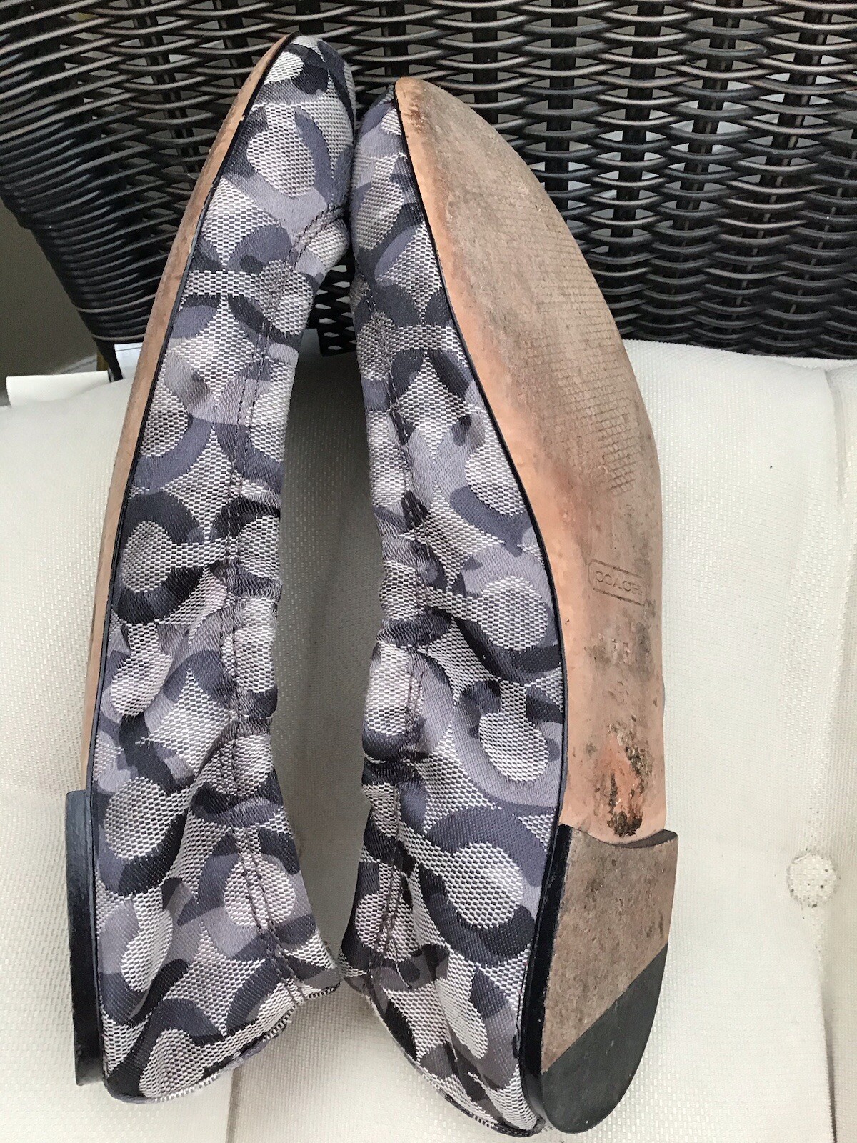 COACH "Aly" C Logo Signature Tan Gray & Black Camo Ba… - Gem