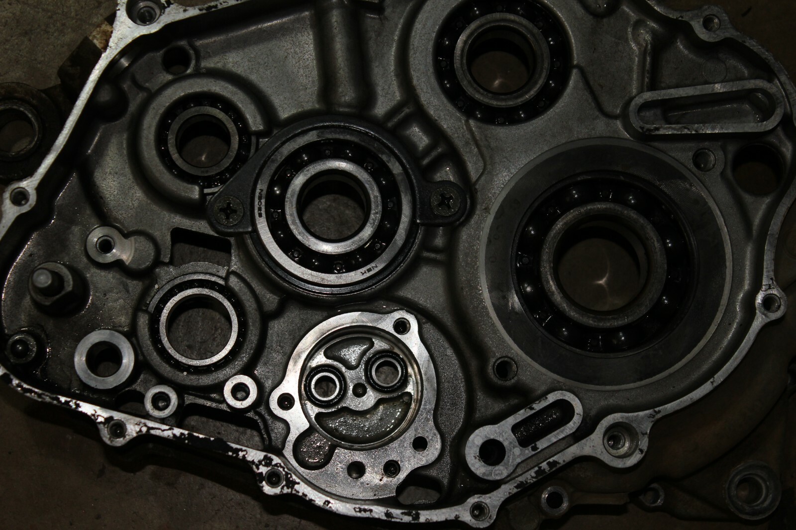 2001-2005 Yamaha Raptor 660r 660 Right Crankcase Case Engine Block GOOD ...