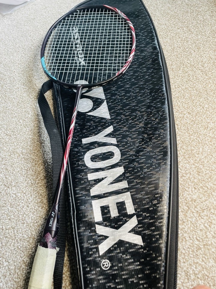 Yonex Astrox 100 Tour badminton racket 4UG5 strung 26lbs Victor66 with ...