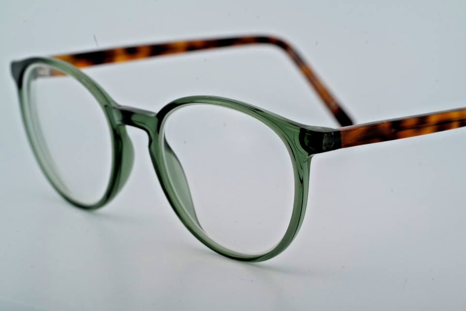 Specsavers Dermot 32261394 Eyeglasses Frames Round Plastic Lightweight ...