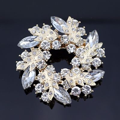 Mistletoe Wreath Silver Austrian Rhinestone Crystal Brooch Pin Prom ...