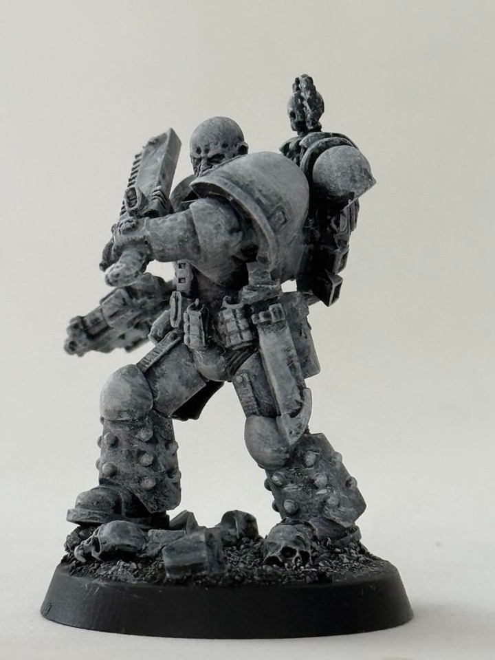 Space Marine true scale conversion First Born Lieutenant 40k bits | eBay