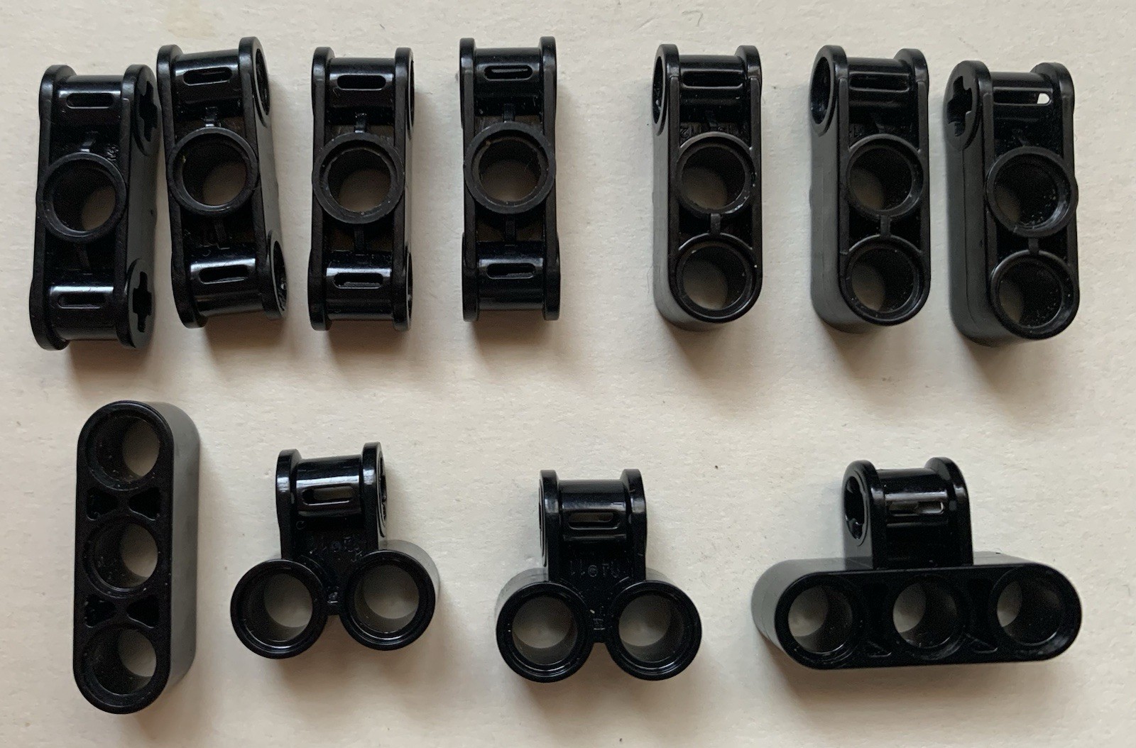 lego technic black parts Connectors Liftarms Lot of 11 | eBay