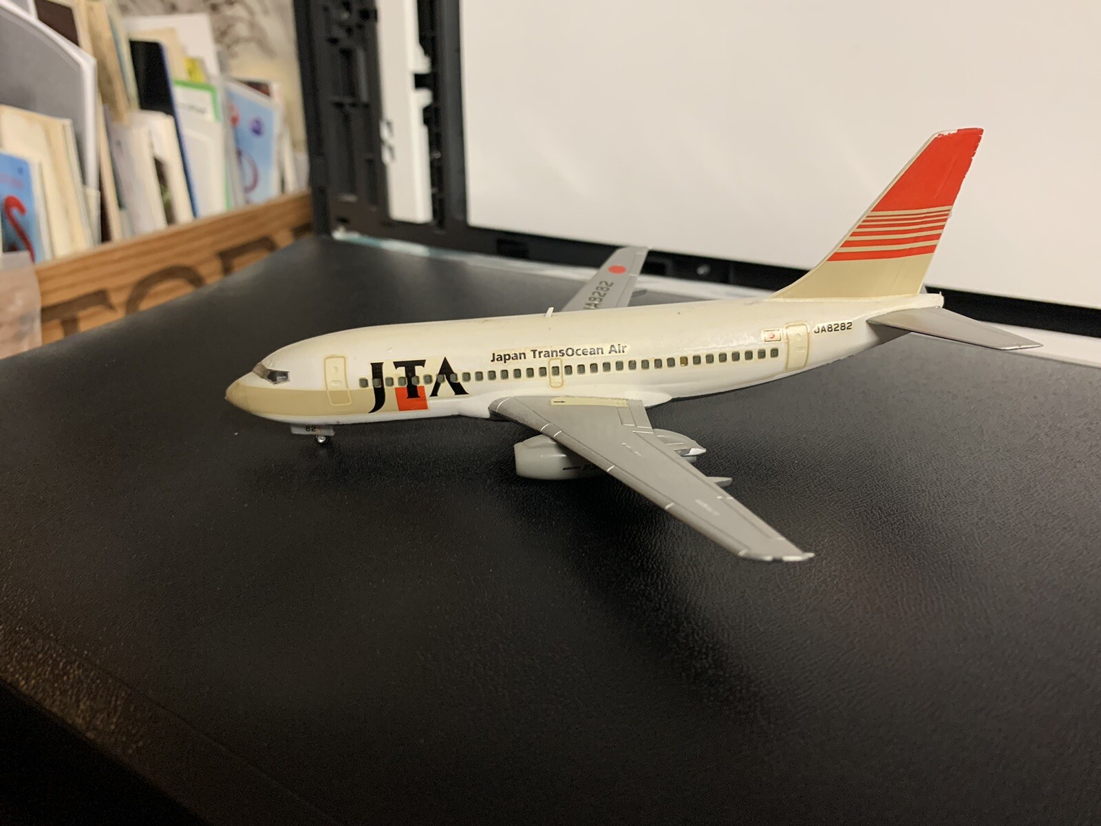 JTA JAPAN TRANSOCEAN AIR BOEING 737-200 MODEL 1/200 SCALE HASEGAWA ...