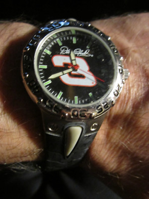 DALE EARNHARDT NASCAR WATCH - FITS UP TO 8 1/2" WRIST-BBA-19A | eBay