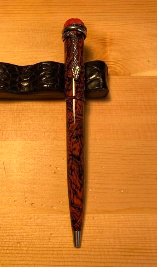 *aaaMONTBLANC Heritage Rouge&Noir Serpent marble Twisted Ballpoint Pen ...