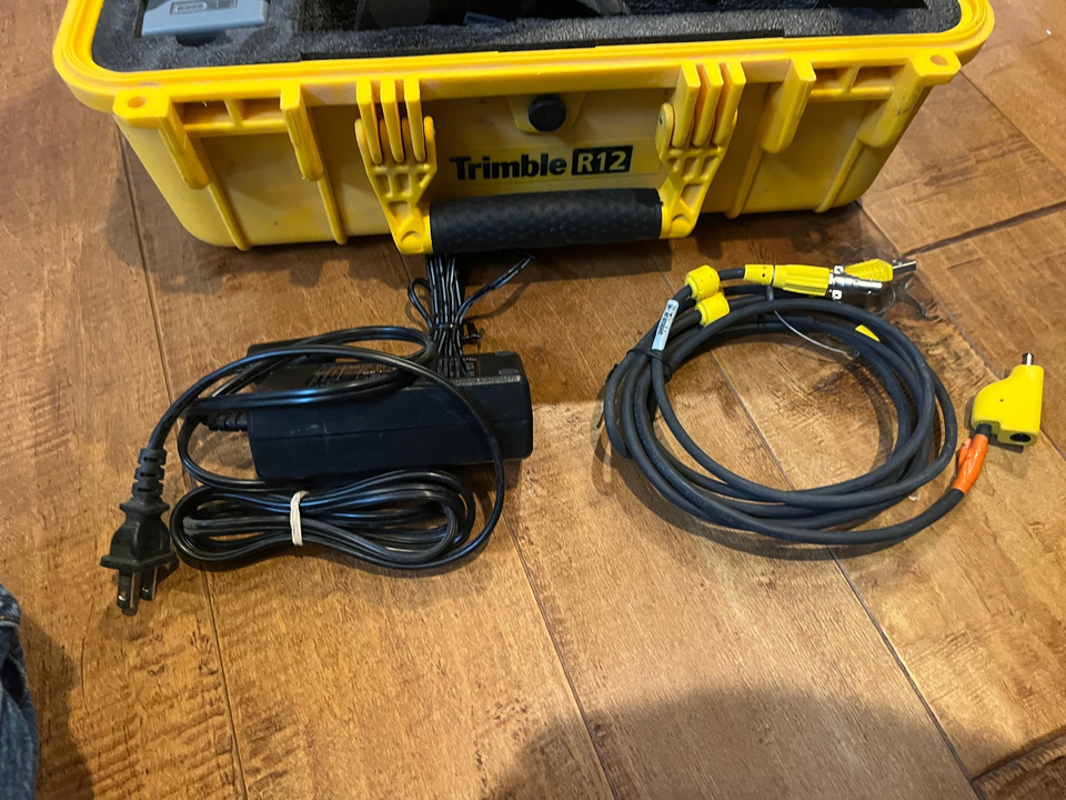 Trimble R12 Integrated GNSS System Kit with 2 batteries ,Charger, Base ...