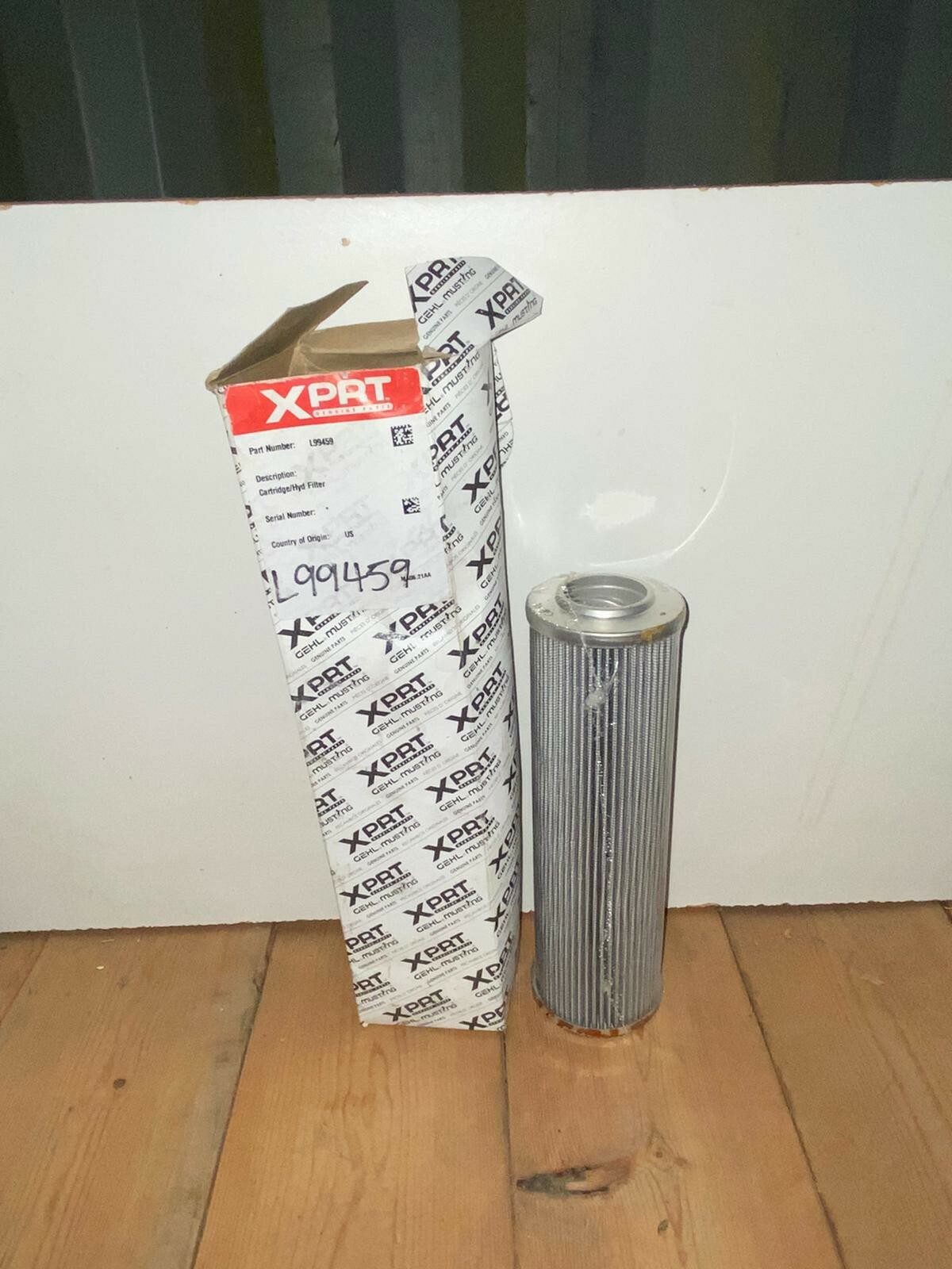 GEHL L99459 - Cross reference oil filters