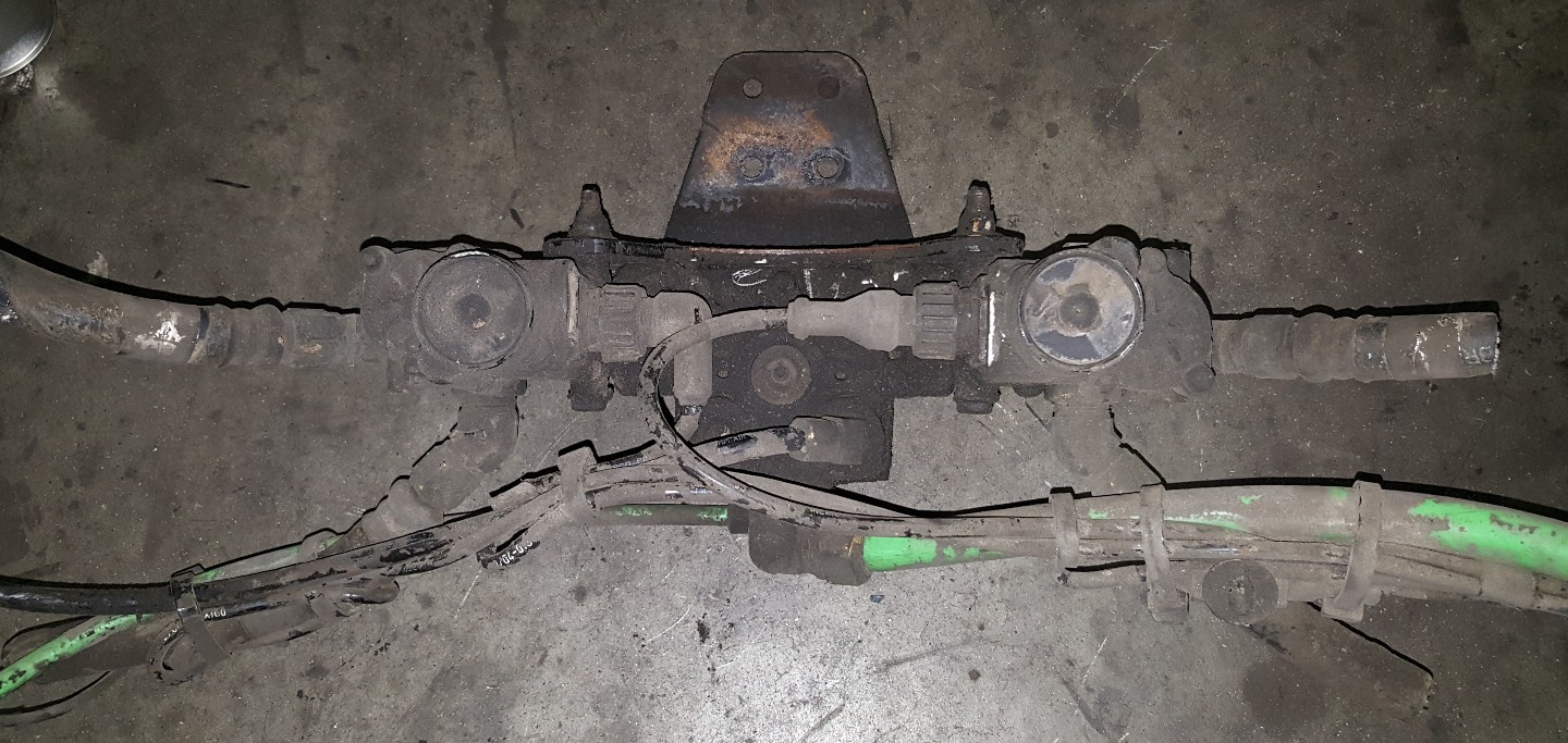 Wabco HALDEX Brake Relay Valves Assy 9730110220 4721950790 4721950780 ...