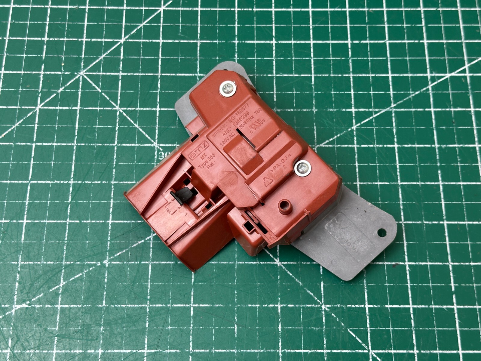 OEM Electrolux Washer Door Lock | 134629900 | eBay