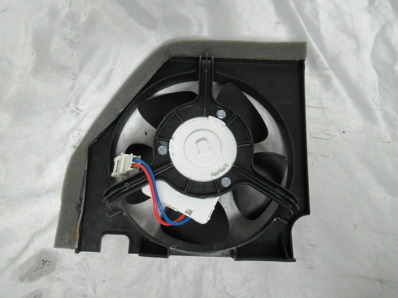 Frigidaire Side by Side Fridge Fan Motor w/Shroud 242018303 241946106 ...