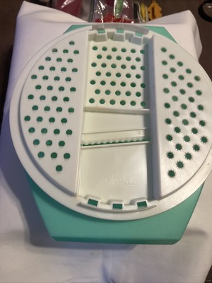 Vintage Tupperware Dish 786-1 & Grater 787-3 FREE SHIPPING | eBay