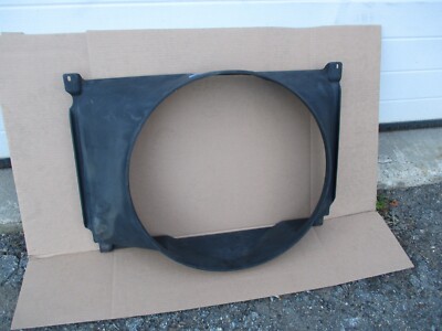 1977 1978 1979 1980 1981 chevy van radiator fan shroud 351966 ...