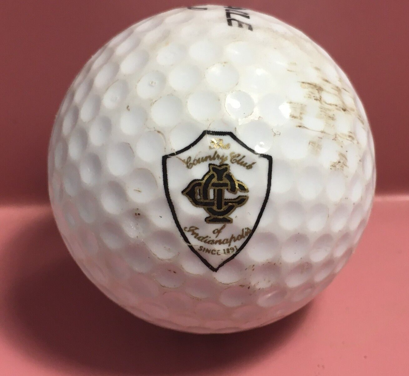 Collectible Logo Golf Ball Country Club of Indianapolis 3 Pinnacle Gold ...