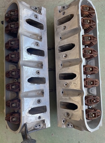 PAIR OF 6.0 GMC LS CYLINDER HEADS 317 2002 CHEVROLET GMC CADILLAC V8 | eBay