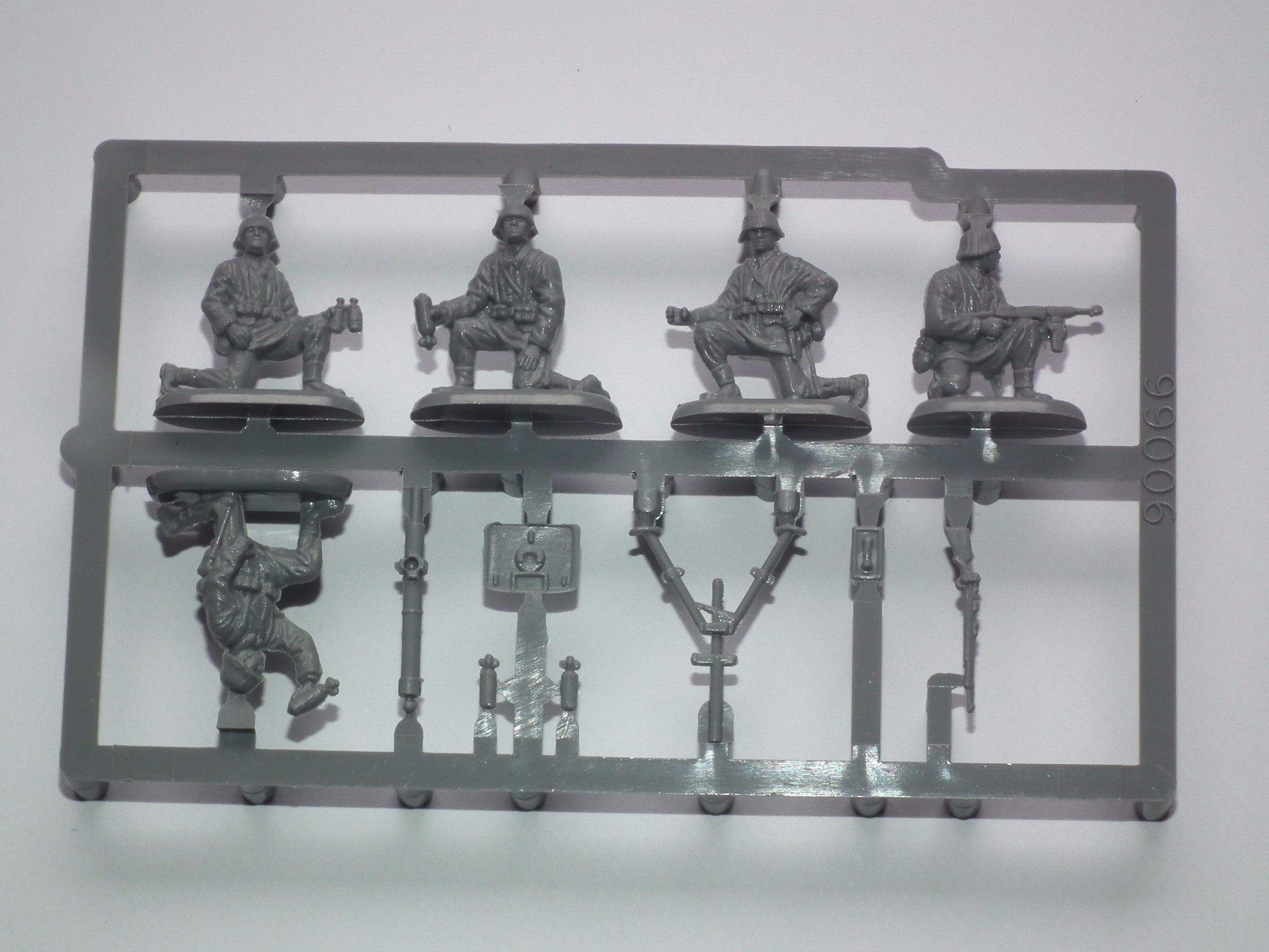Vintage Armourfast 1/72 Ww2 German Machine Gun Team 99007 online kaufen ...