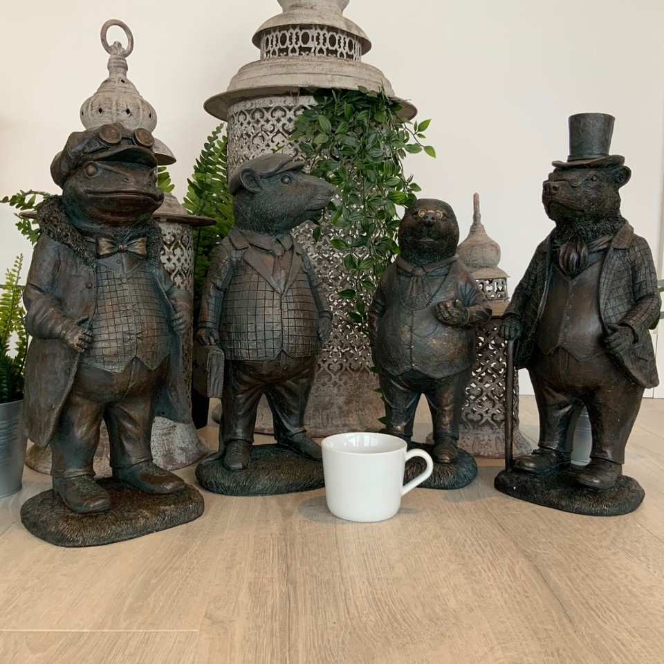 Heavy Resin Cast Iron Style Garden Figurine Ornament Mr Ratty Toad ...